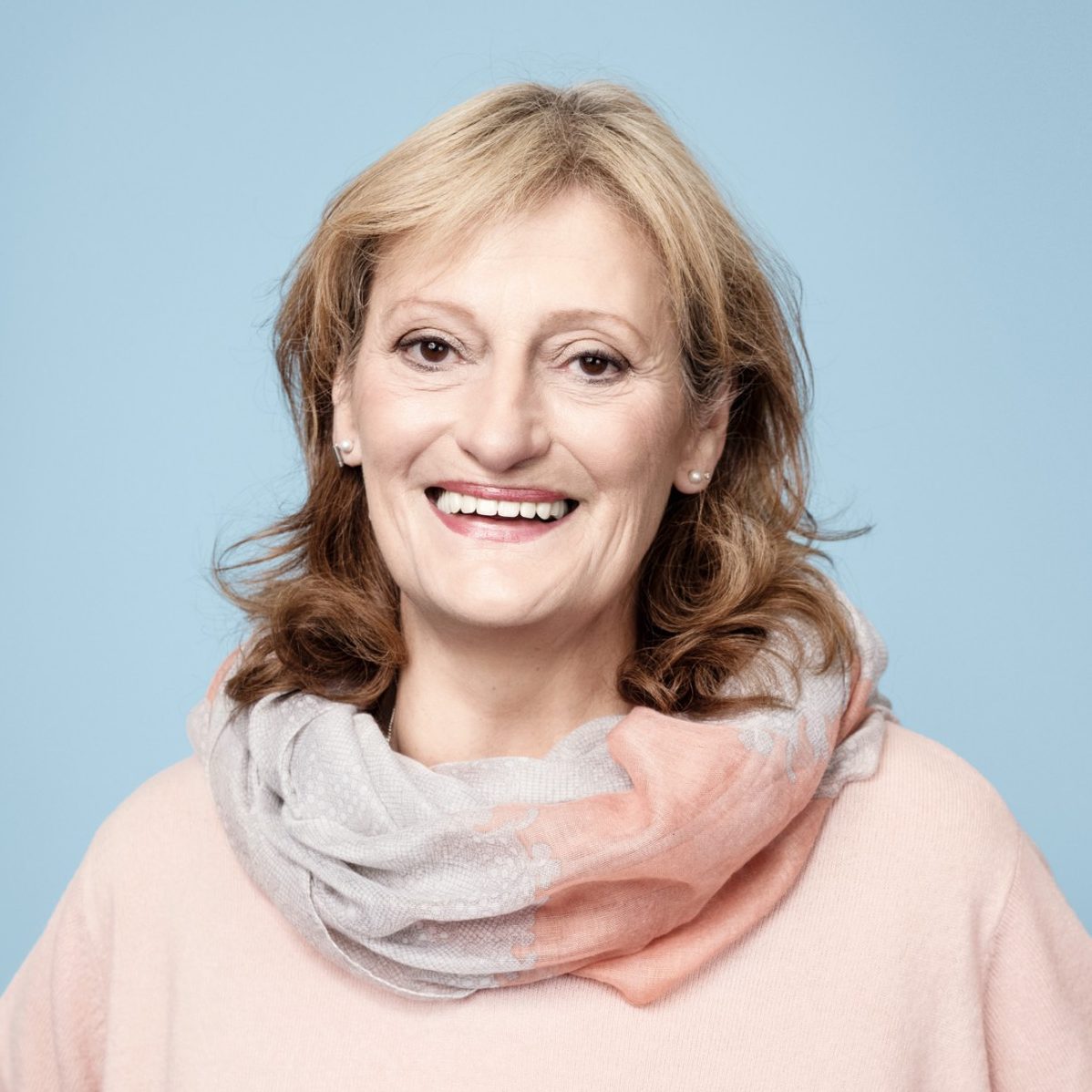 Susan Battles's Instagram, Twitter & Facebook on IDCrawl